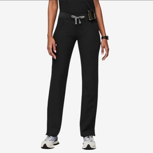Figs | Pants & Jumpsuits | Figs Livingston Basic Black Scrub Pants ...